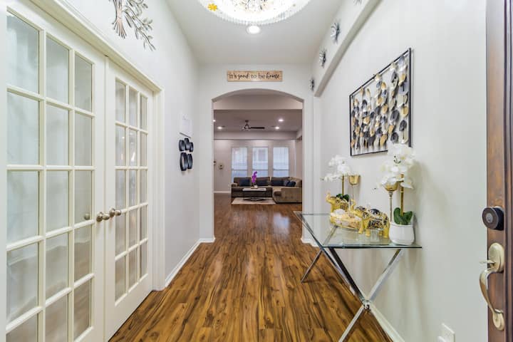 Sweet Serene Home In Sugar Land - Sugar Land, TX