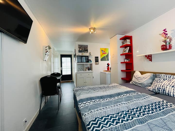 Studio On A Peninsula - Stadskanaal