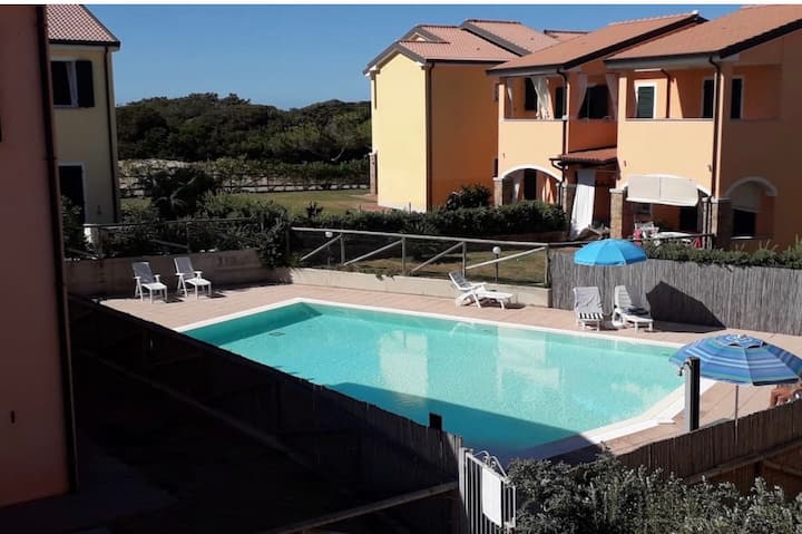 Casa “Mimosa”a Pochi Passi Dal Mare Con Piscina - Valledoria