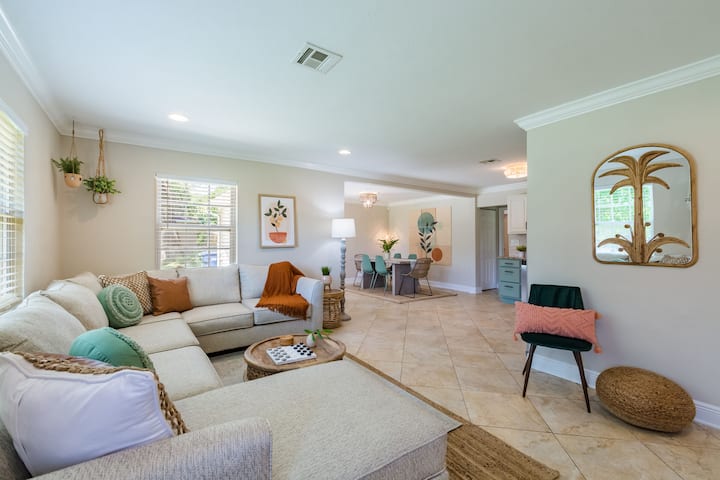 3br Riverview: Near Busch Gardens, Hospitals, Ybor - Temple Terrace, FL
