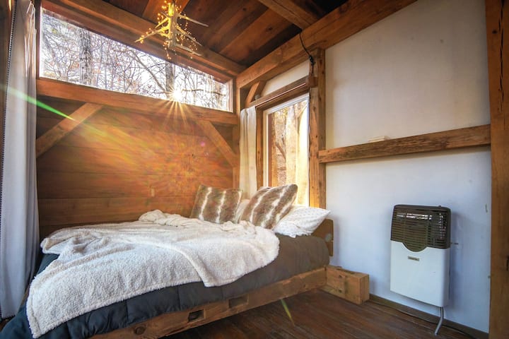 Glamping Cabin At Catkins Creek - Withrow Springs State Park, Huntsville