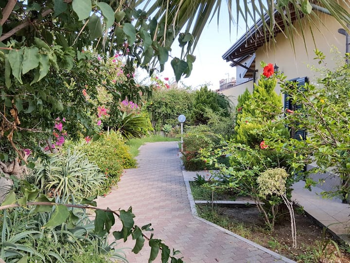 Trilocale Con Spazio Esterno E Vicino Al Mare - Patti