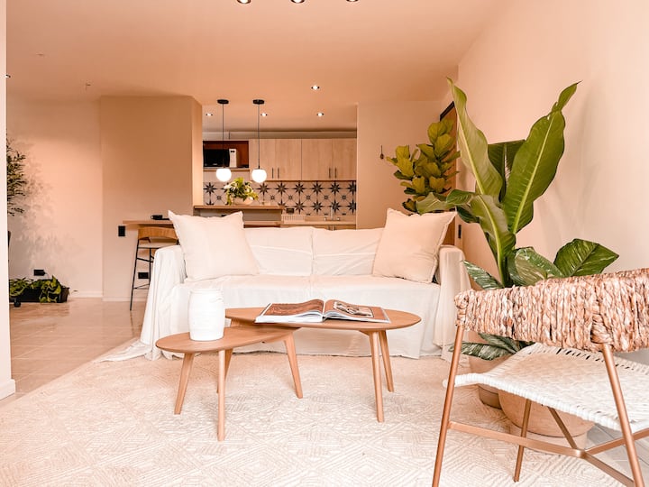 Provenza/2bd/pool/200mb/security24-7/desk - Medellin, Antioquia, Colombia
