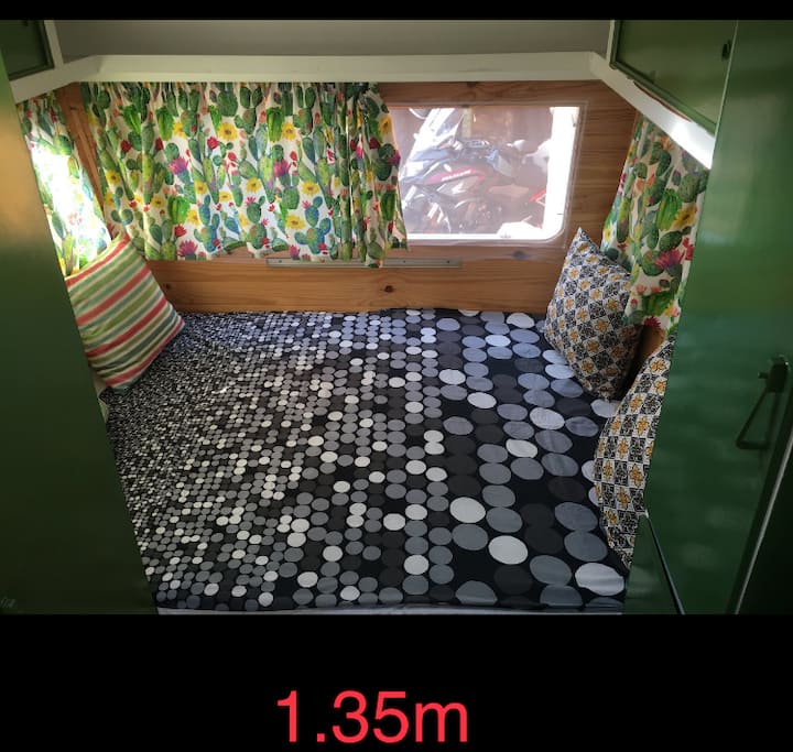 For Sell- Caravan  2 Persons With Dry Outside Wc - L'Estartit