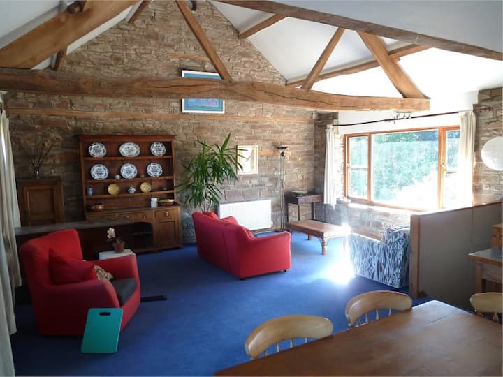 Keystone Ensuite Bedroom Stone Barn Brecon Beacons - Brecon