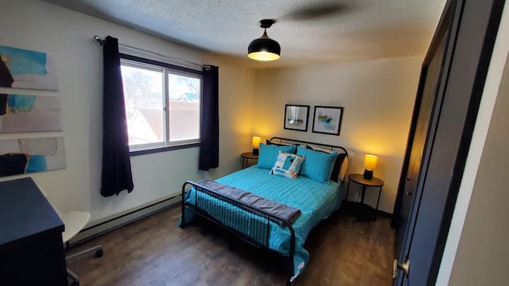 Mary House: Furnished 3 Br Private Suite - North Dakota