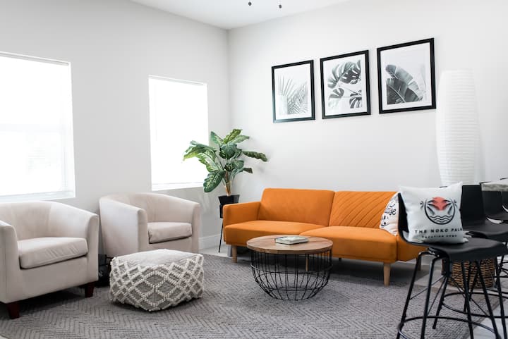 Spring Getaway, Summer Escape, Remote Work Oasis! - West Palm Beach, FL
