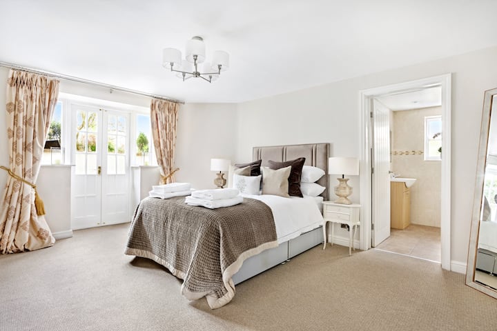 Entire Spacious Apartment - Central Harrogate - Harrogate