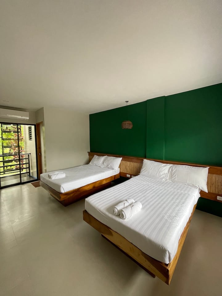 Spacious 3-pax Bedroom At Upper Floor Teza Resort - Bantayan