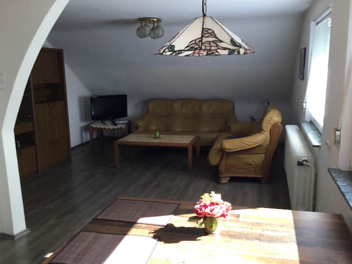 Schöne Wohnung Mit Kostenlosen Parkplatz ! 70qm - Landstuhl