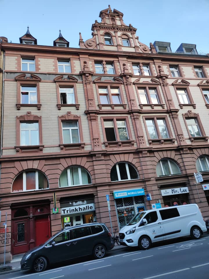Zentrale Wohnung In Frankfurt Am Main - Frankfurt Sur Le Main