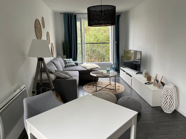 Joli T2 Quartier Saint Tronc - 馬賽