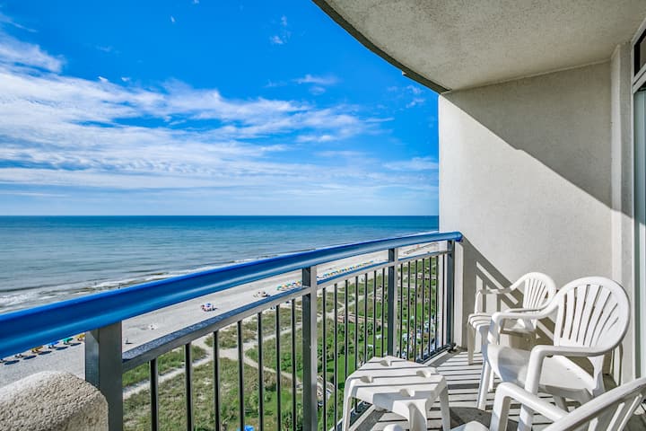 Oceanfront Getaway Boardwalk W/king Bed! - Myrtle Beach, SC