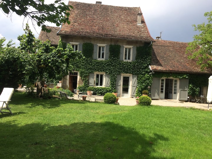 Manoir De Charme - Rumilly