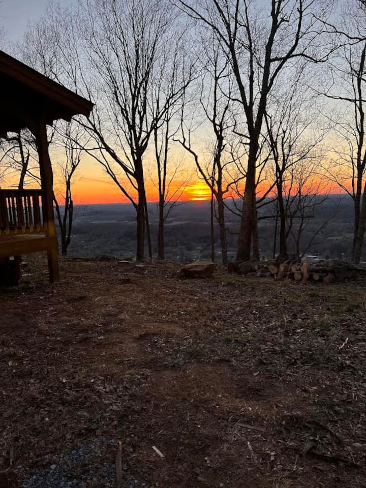 Pappy's Peace-peaceful, Cozy Two Bedroom Cabin - Mentone, AL