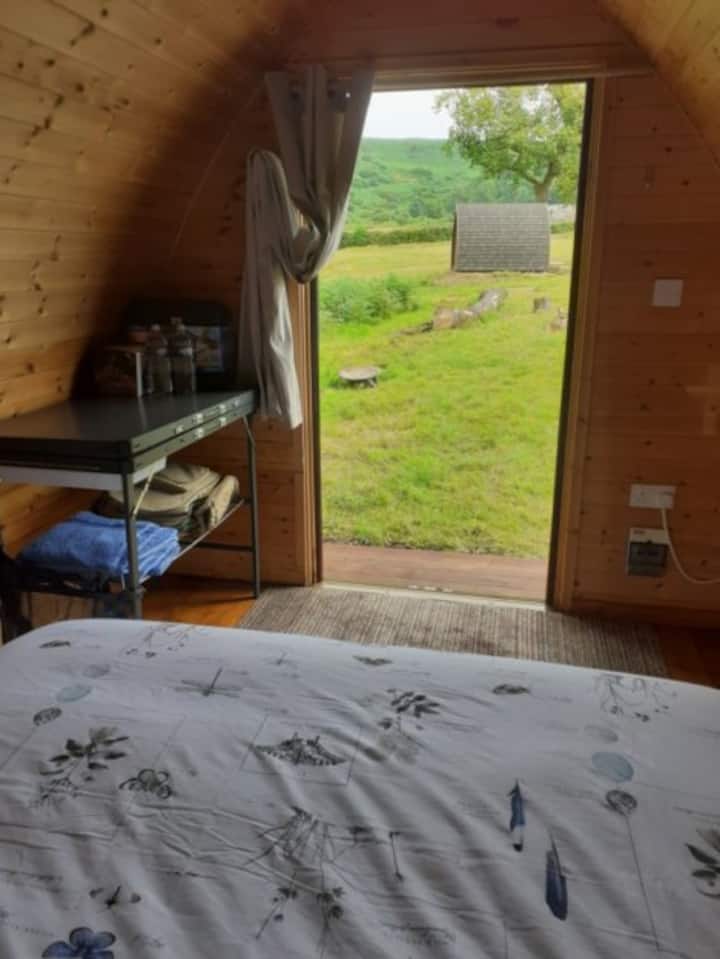 Lady Bevan Pod Next To Wood And Country Park - Bridgend
