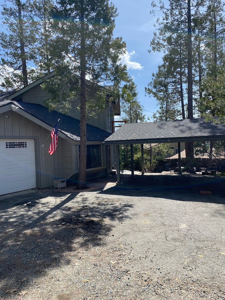 Relax And Unwind At Beautiful Bass Lake - North Fork, CA