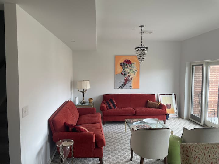 Suite In Riverfront Upscale Townhome - Wilmington, DE
