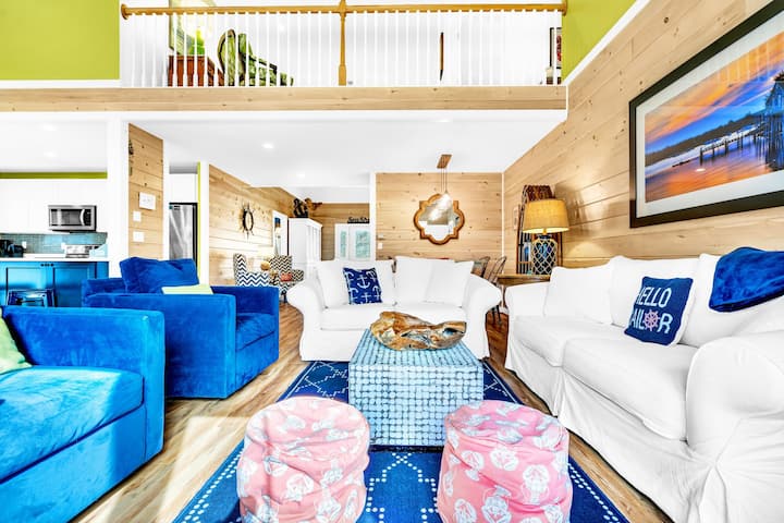 Luxury 5 Br, 4.5 Ba Walk To Town, Close To Beach - Kennebunkport, ME