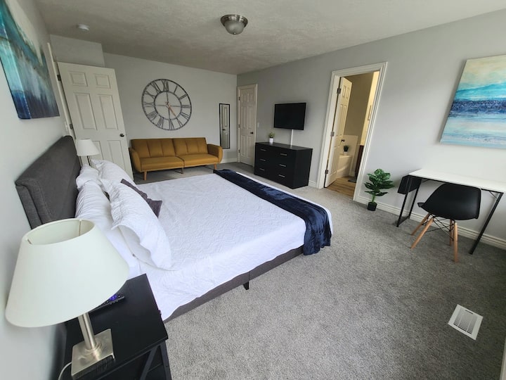 Large Lehi Home W/yard, Sleeps 10, Easy I15 Access - Highland, UT