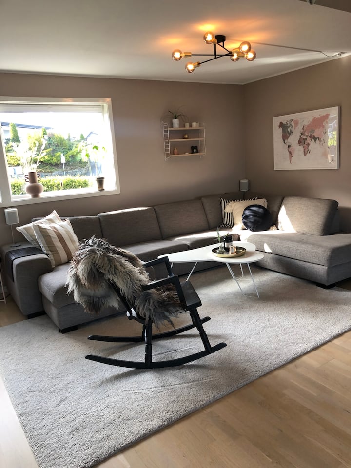 Bedroom To Rent In House, Close To The Airport - Bergen