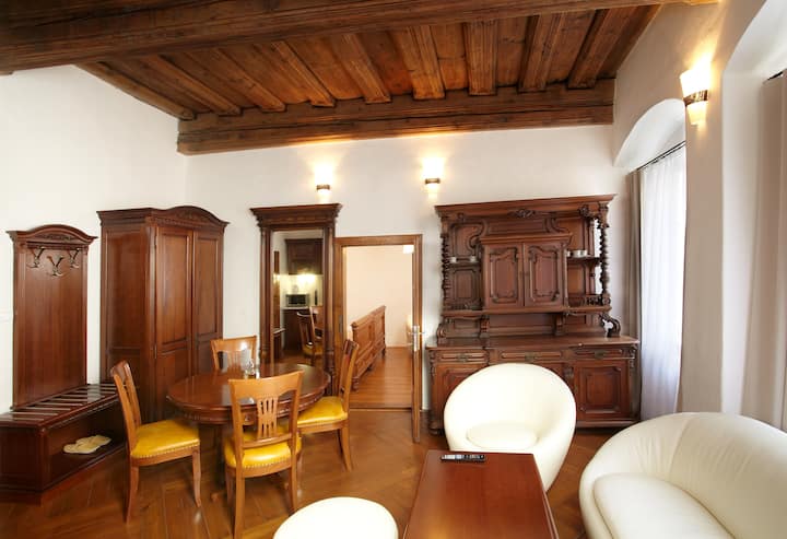 Residence Muzeum Vltavínů- Historický Apartmán č.1 - Český Krumlov
