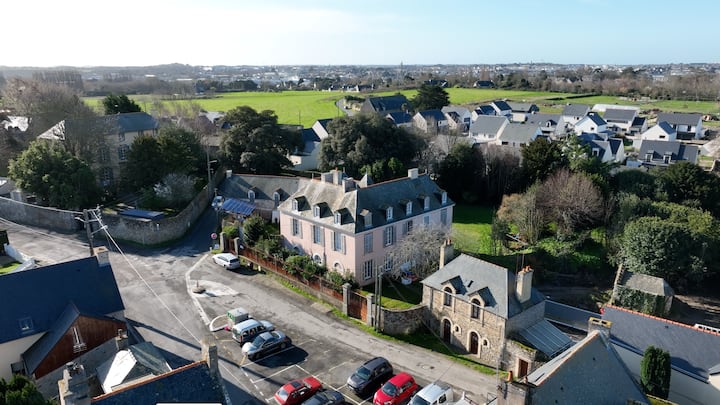 Manoir Entièrement Restauré, 16 Pers, 5min Plage - Saint-Malo