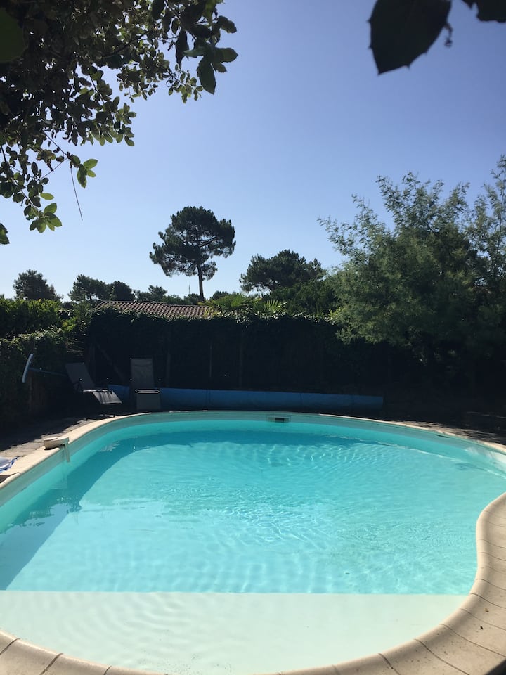 Maison Calme Bord De Mer, 500m De La Plage - Talmont-sur-Gironde