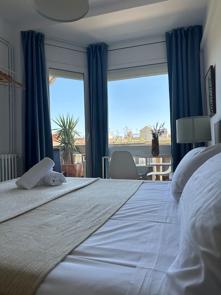 Plaza Spain Apartment - Barcelona