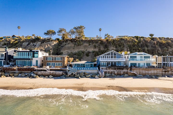 Beachfront Seas The Day Beach House - Dana Point, CA