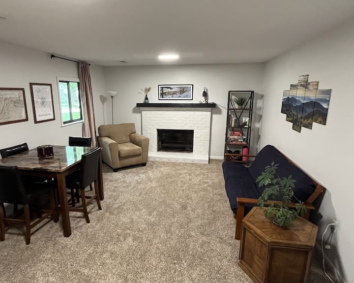 Cozy 3-bedroom Home In Blacksburg - Blacksburg, VA