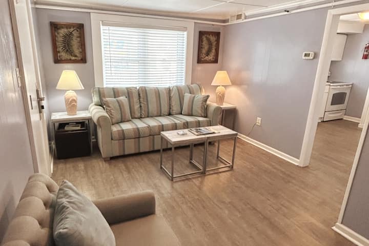 Marty's Apartment #208 - Ocean City, MD