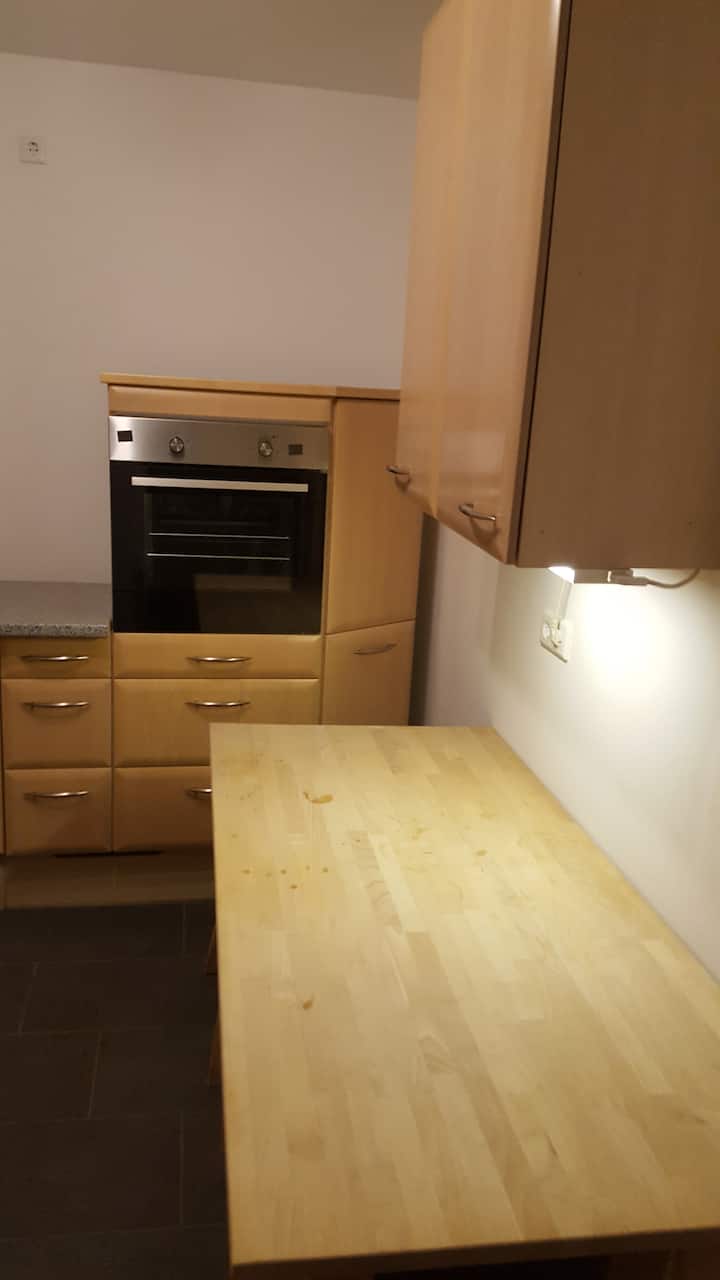 Privates Zimmer Mit Balkon (Zugehöriges Wg) - Nuremberg