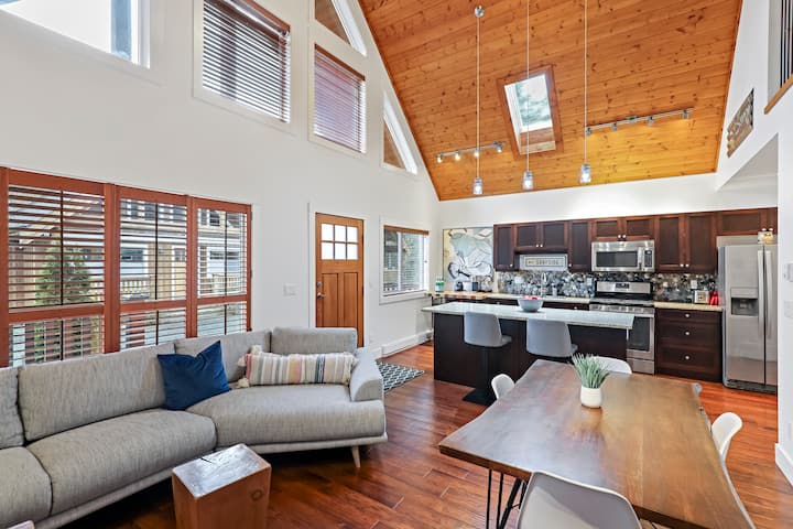 Jordan House In Jordan River! - Vancouver Island