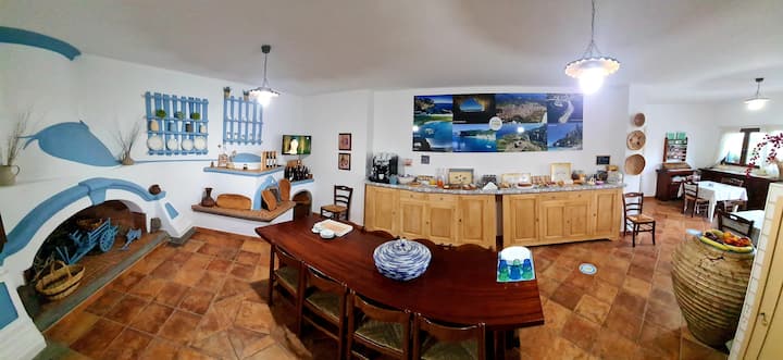 B&b Tiscali: Privacy E Relax - Cala Gonone