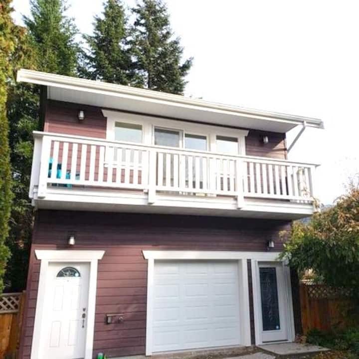 Bright, Beautiful Guesthouse In Sunny Brackendale - Squamish