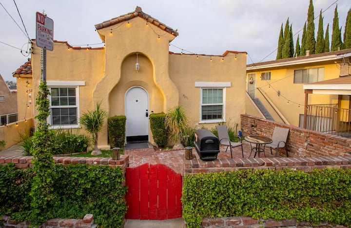 Spacious 2 Br Villa W/ Breathtaking View Over Dtla - Los Angeles, CA