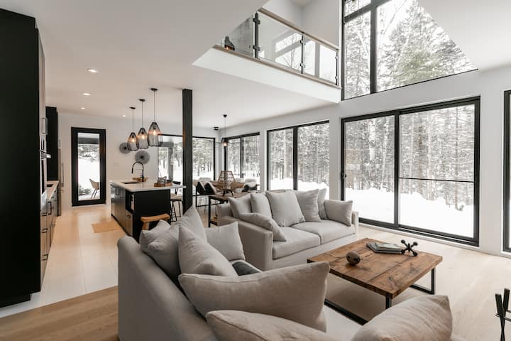 Wakanda, Près Des Pentes De Ski - Saint-Sauveur