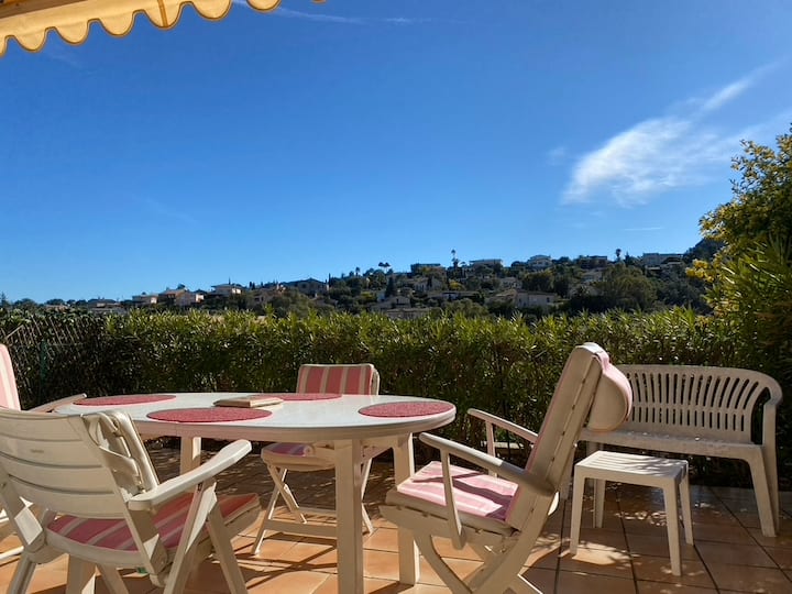 Superbe Studio Avec Piscine Et Clim Proche Plages - Mandelieu-la-Napoule