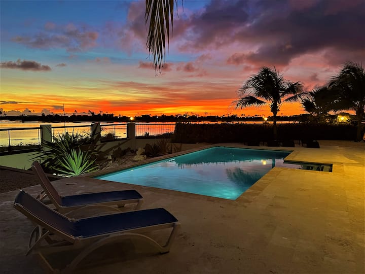 Ocean View Villa Near Hotels With 3 Bed, 3 Bath - Aruba