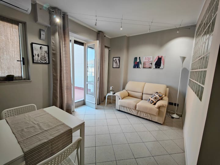 Piccolo Attico Con Ampia Terrazza - Moncalieri