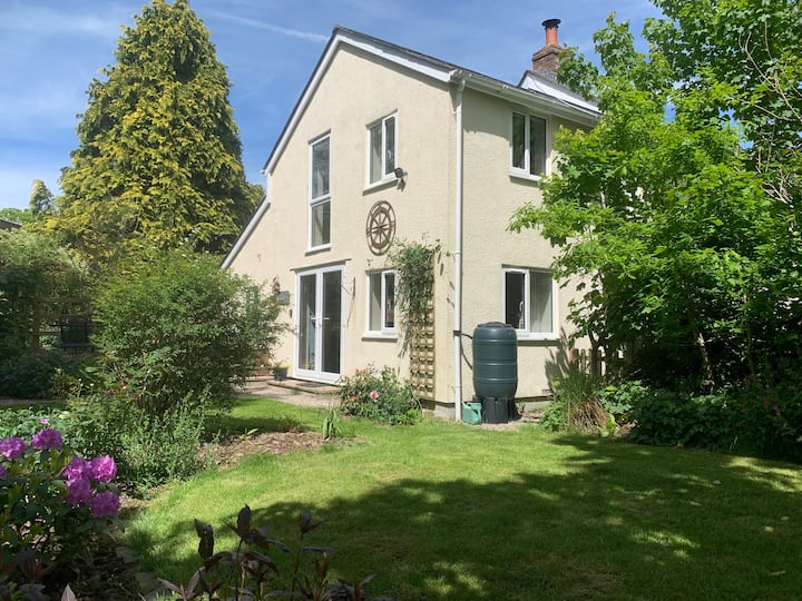 Sandpipers Cottage - Garden, Rural, Coast 8 Miles. - Holsworthy