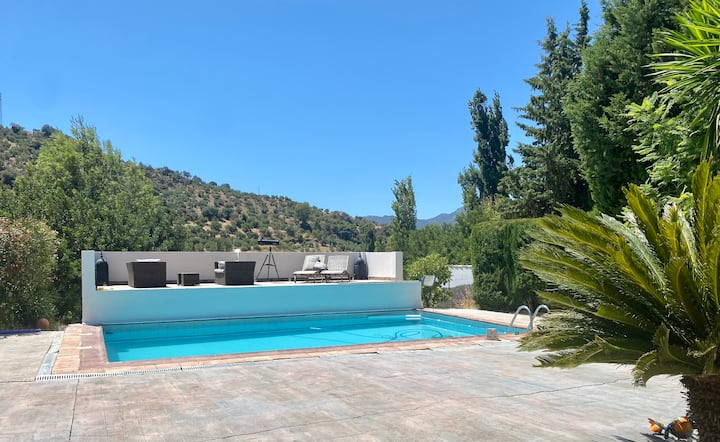Private Studio - Village Comfort, Countryside Feel - Puerto Serrano