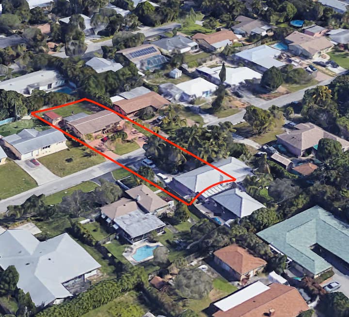 2 Houses - 4 Min To Beach - Jupiter, FL