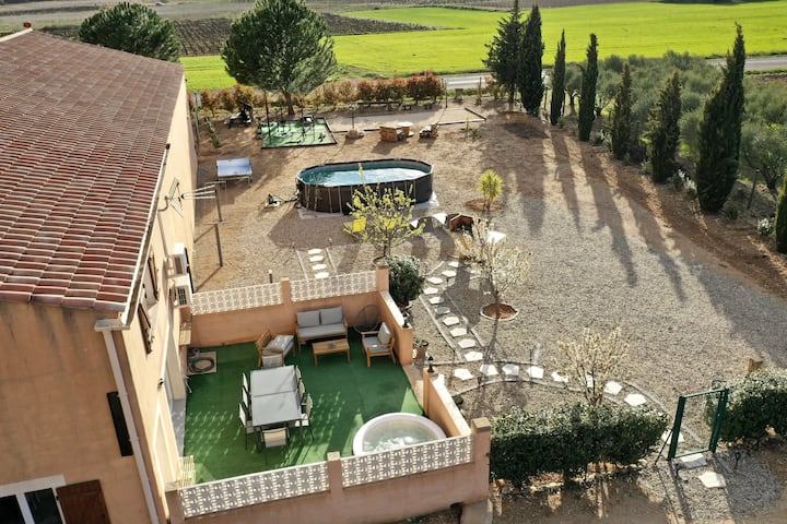 Villa Vigneronne Moderne Piscine Et Jaccuzi - Hérault