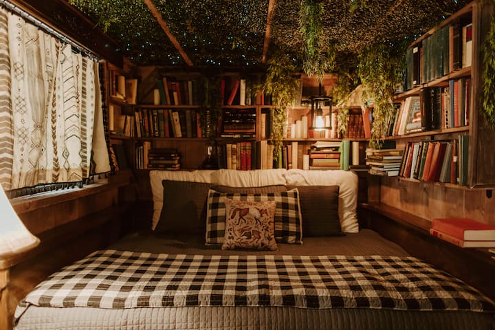 Bungalow In The Wild - Idyllwild-Pine Cove, CA