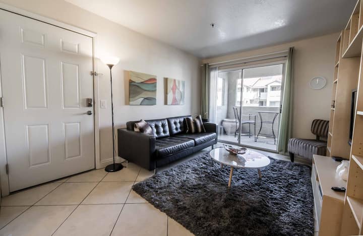 Aubrey Suite,1 Bedroom Prime Location Entire Condo - 네바다