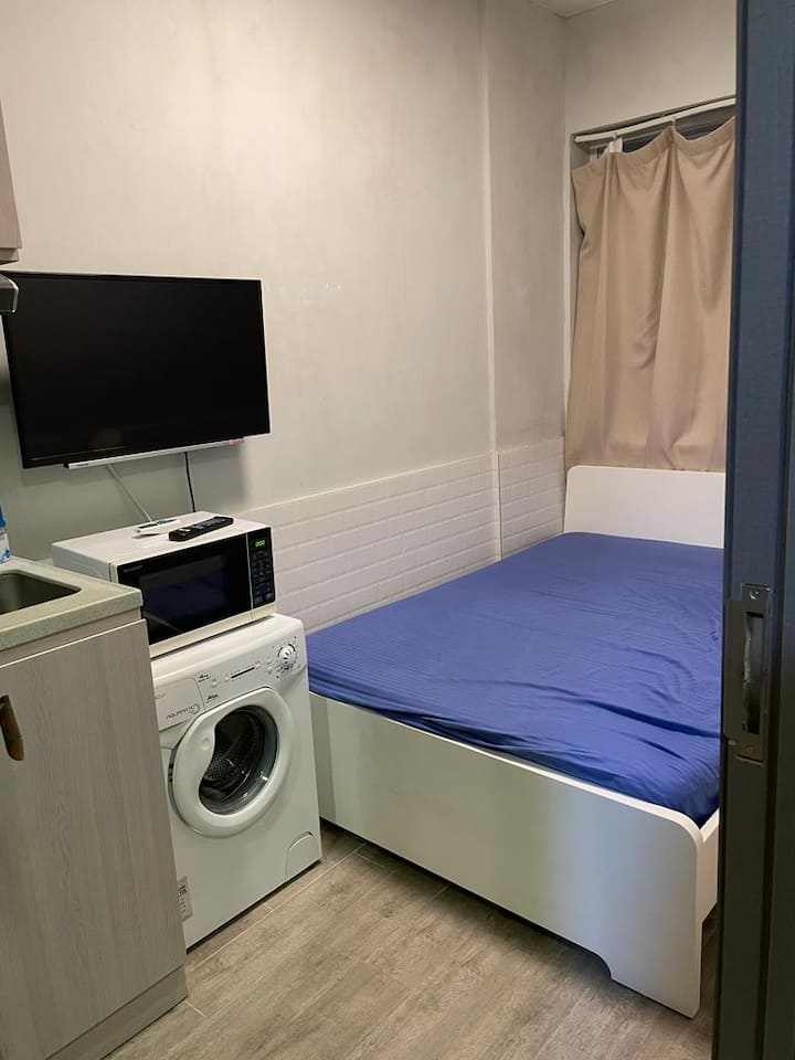 銅鑼灣公寓(5) Causeway Bay Apartment (5) - North Point