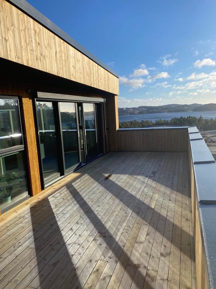 Splitter Nytt Funkishus Til Leie På Sørlandet! - Kristiansand