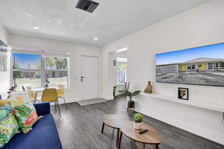 Modern Tropicalpalm Garden Apartment Wilton Manors - Wilton Manors, FL